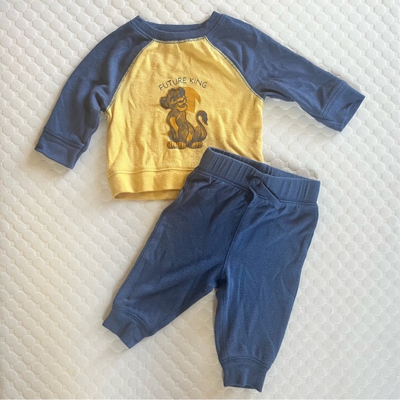 Disney | Matching Sets | Lion King Simba Future King Boy Outfit Size 3 ...